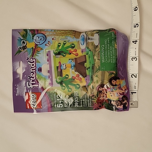 Lego | Toys | Lego Macaws Fountain Bagged Set 444 | Poshmark